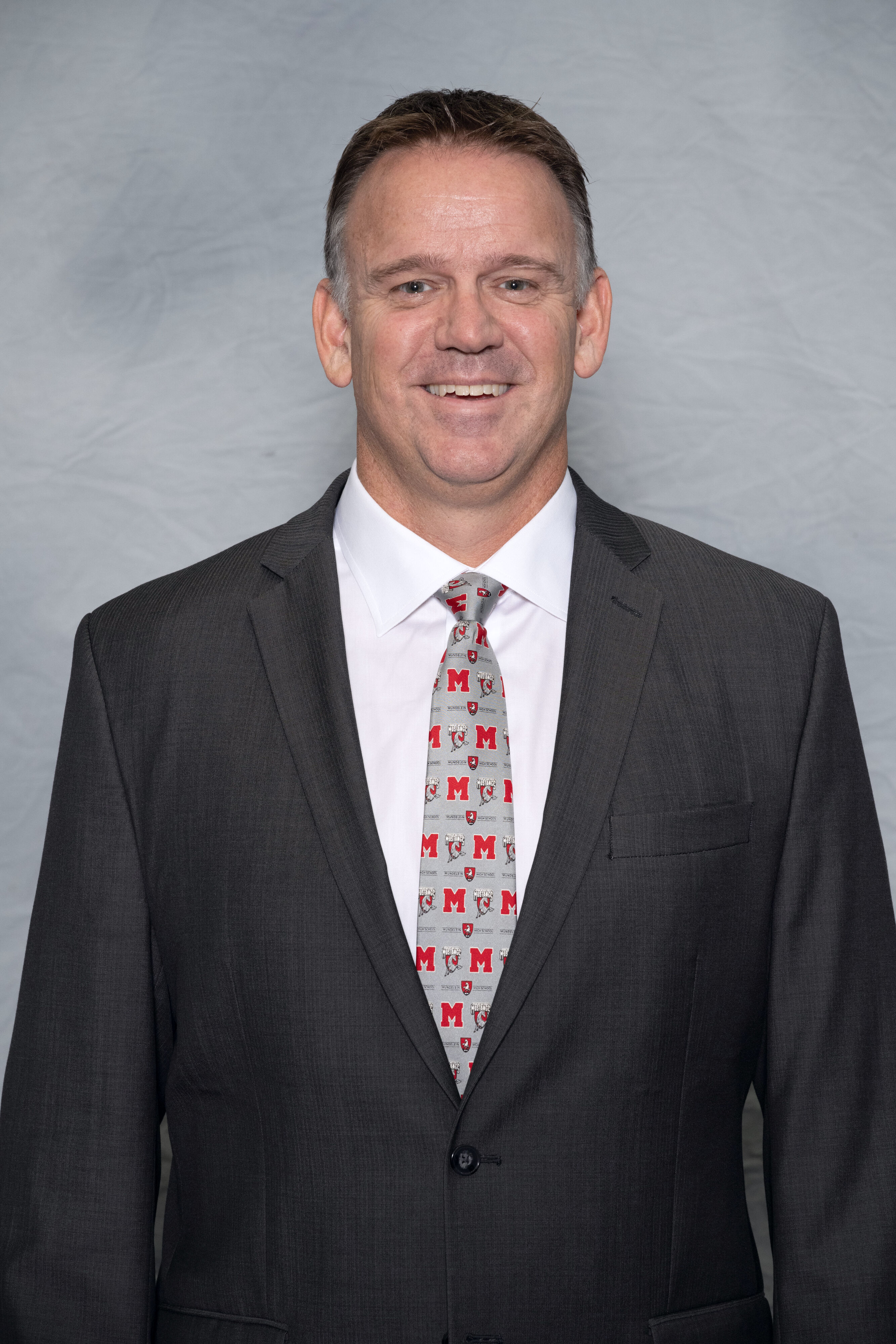 Boys Basketball | Mundelein High School