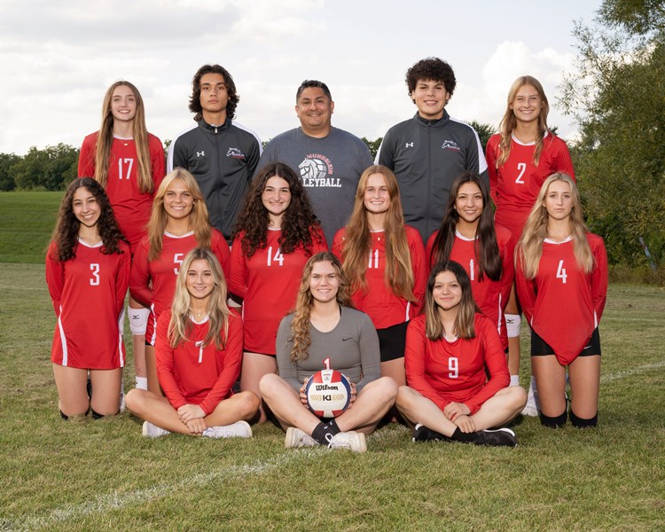 Girls Volleyball - Athletics: Fall | Mundelein High School